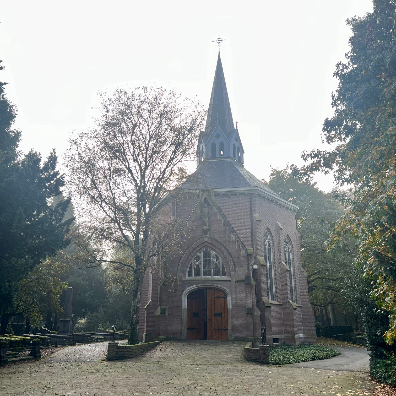 Allerzielen op begraafplaats Orthen - Bisdom van 's-Hertogenbosch